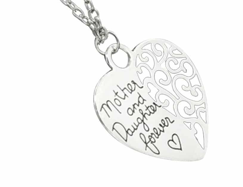 21+ Contoh Puisi Ibu Terbaik Dalam Berbagai Tema (Rekomended)