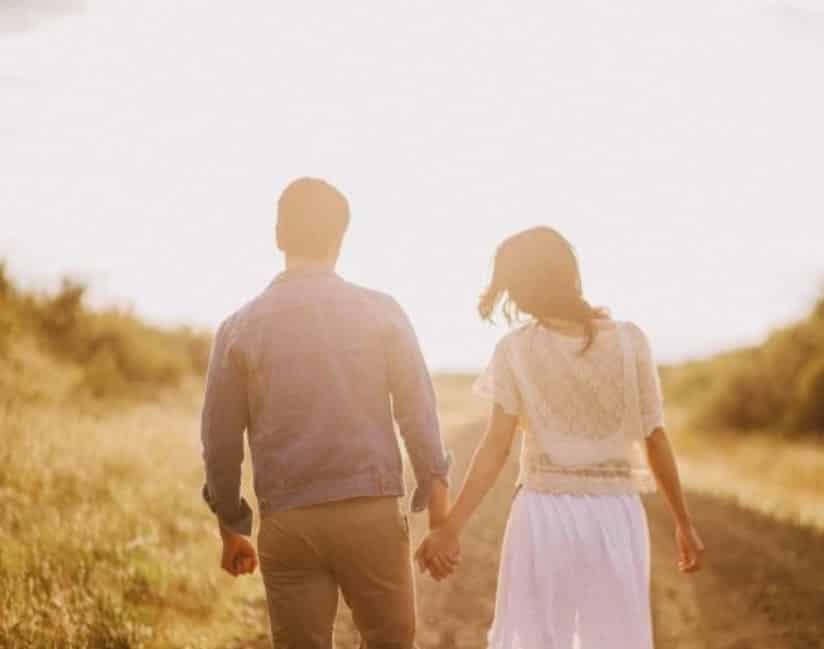 27+ Puisi Cinta Pendek Romantis, Bikin Baper, Sedih, Islami (Lengkap)