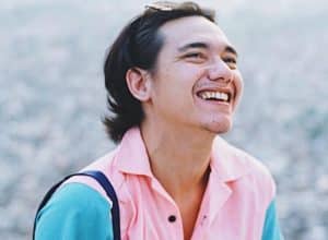 BIODATA ADIPATI DOLKEN : Profil, Fakta Unik, Pencapaian, Film, Foto