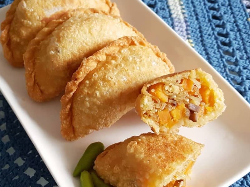 17 Resep Pastel yang Enak, Empuk, dan Renyah (Rekomended)