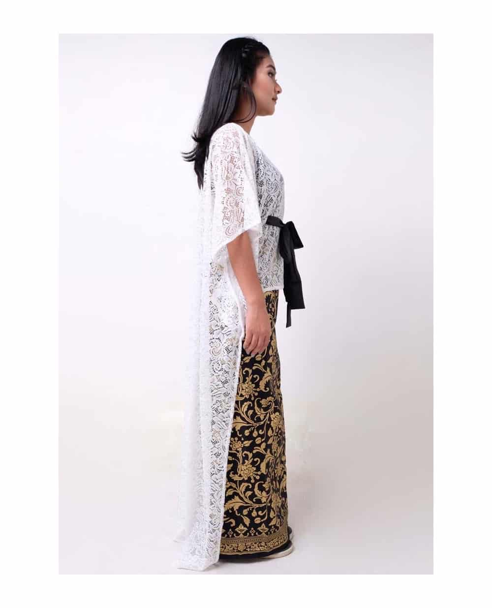 49+ Model Atasan Brokat Wanita (Paling Lengkap)