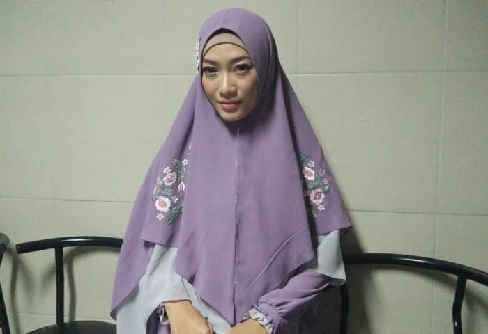 37+ Model Hijab Terbaru dan Termodis (Paling Lengkap)