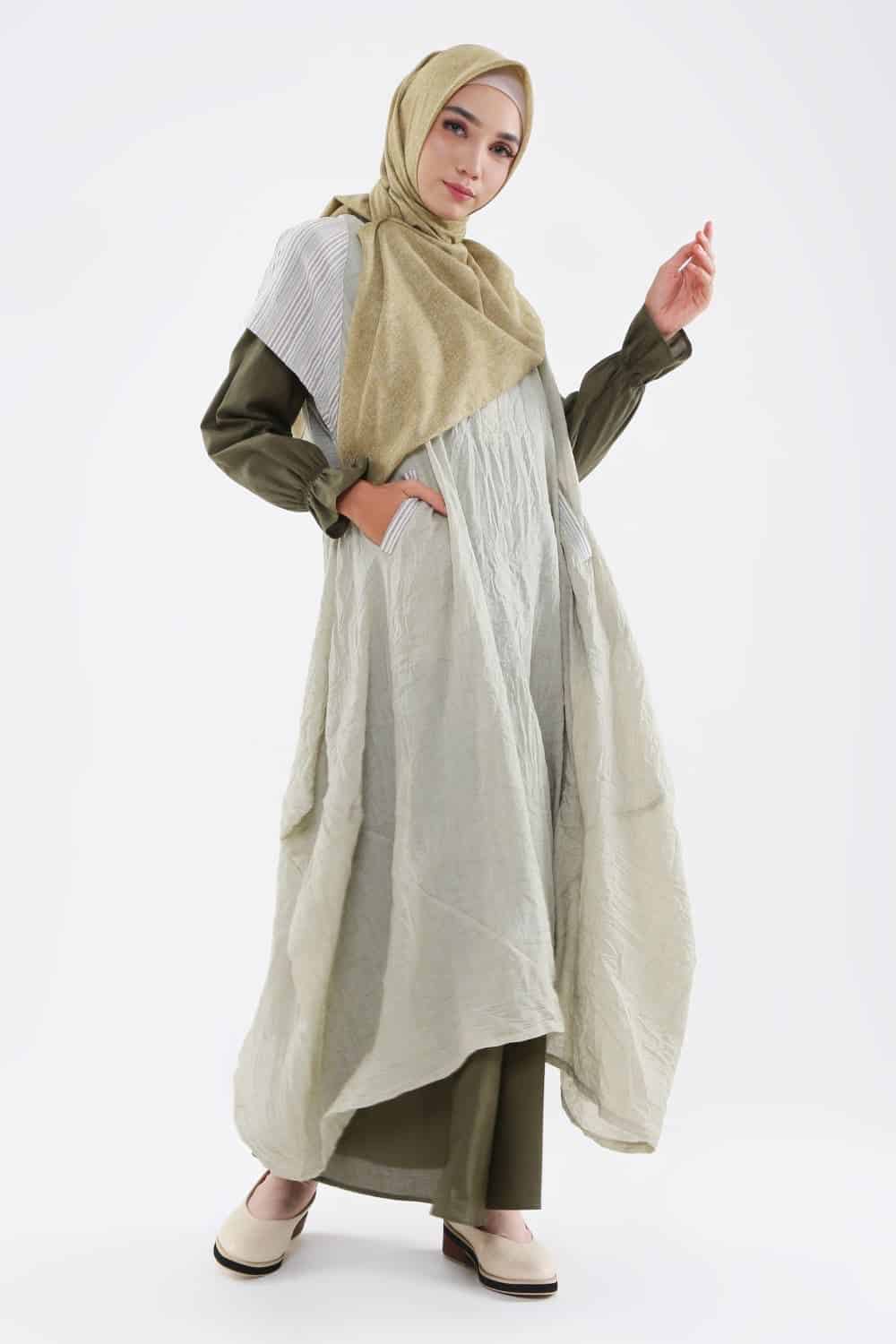 49+ Model Baju Muslim Terbaru dan Terupdate