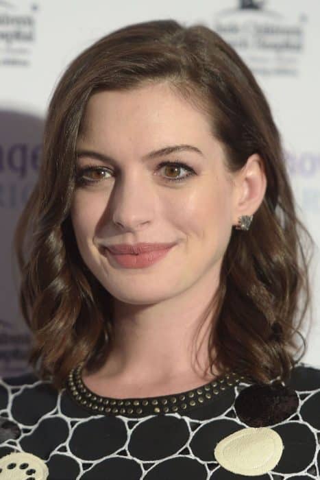 50+ Model Rambut Pendek Wanita Sebahu (Paling Update)