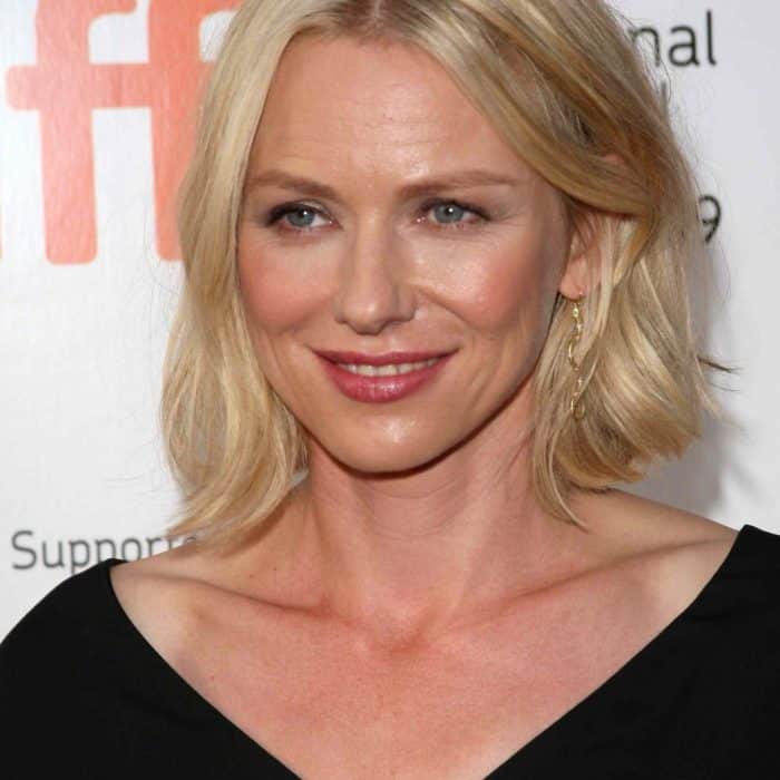 50+ Model Rambut Pendek Wanita Sebahu (Paling Update)