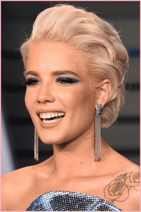 51 Model Rambut Pendek Wanita (Terbaru)